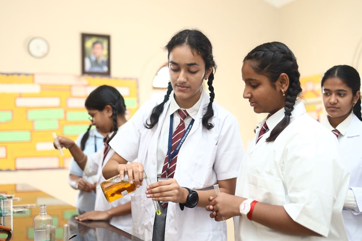 MIT World Peace School - Premier CBSE School in Pune, Latur & Indore